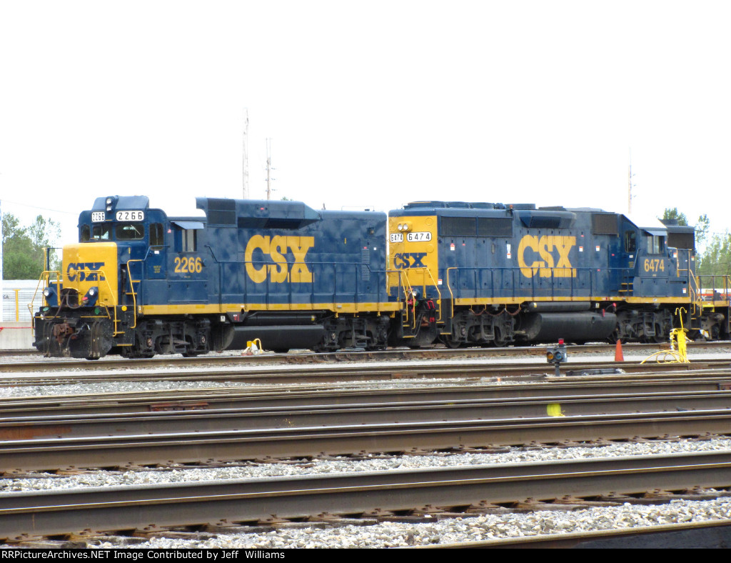 Untitled [www.rrpicturearchives.net]